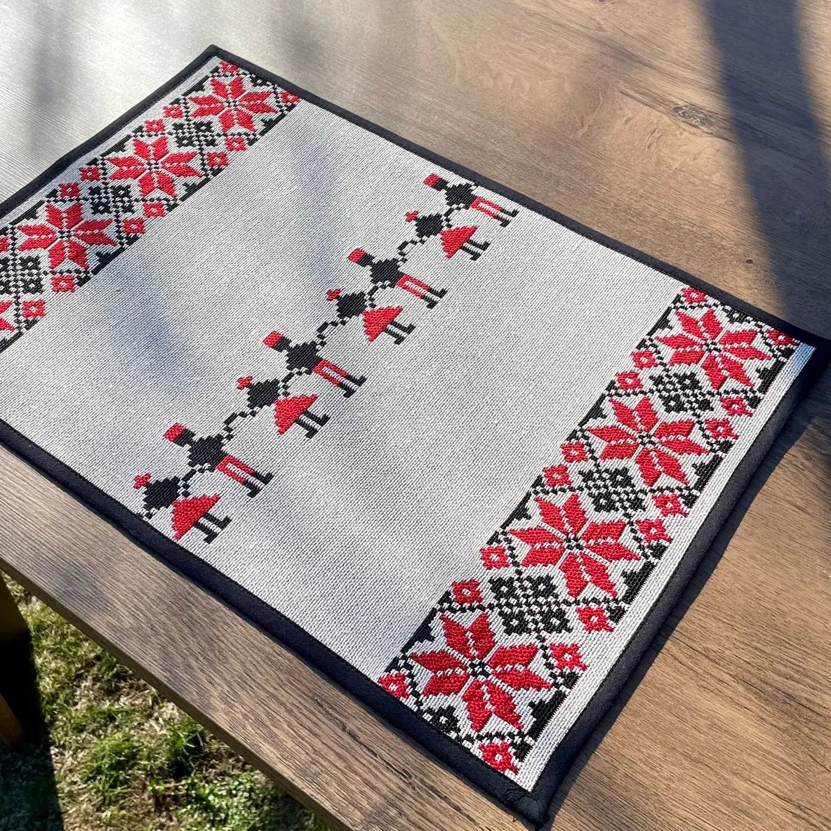 Napron "FOLCLOR I" - CasaCrystal – CRISTAL CONSTRUCT SRL